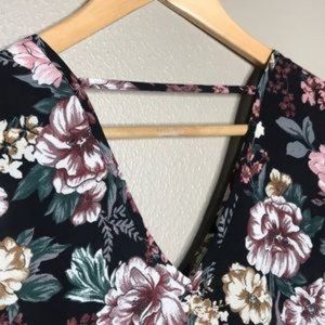 Halogen | Tops | Halogen Floral Short Sleeve Blouse | Poshmark